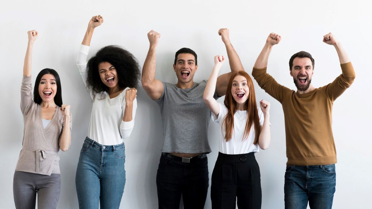 5 Ingredients to Happiness - Debu Magazine