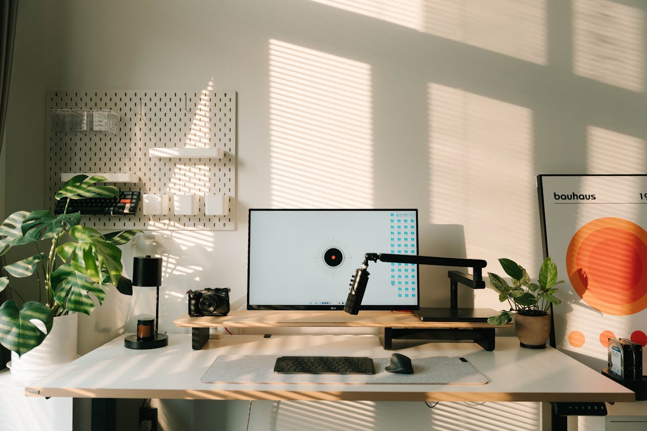 Cute and Practical Desk Accessories you will Definitely Love - Debu ...